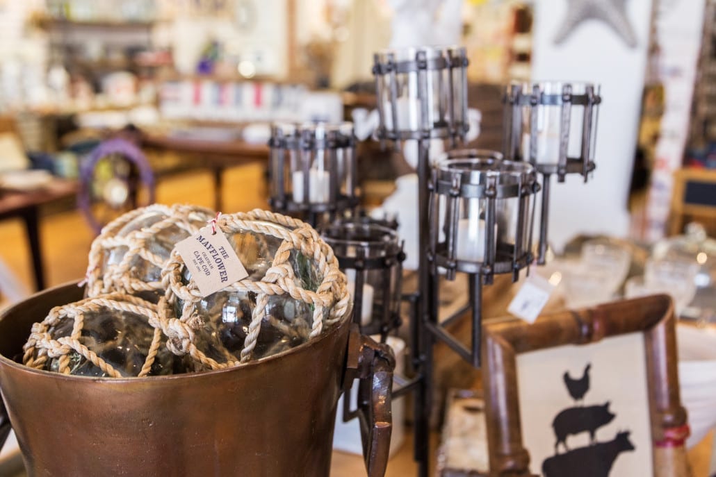 Decor – The Mayflower